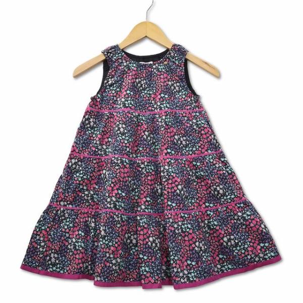 ケイトスペード KATE SPADE ノースリーブ 小花柄 フローラル フレアワンピース ドレス ブラック×ピンク 120 キッズ【ブランド】ケイトスペード KATE SPADE【表記サイズ】キッズ　120【実寸サイズ】肩幅：24cm　身幅...