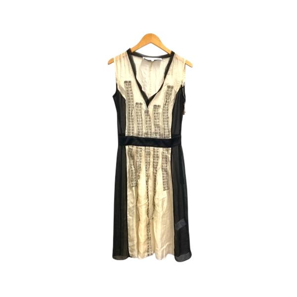 Elisabetta Franchi  シルク ワンピース シースルー レース ノースリーブ 膝丈 40 白 アイボリー 黒 ブラック レディース【表記サイズ】40【実寸サイズ】身幅：42.5cm　総丈：95cm　　【素材】シルク100%　...