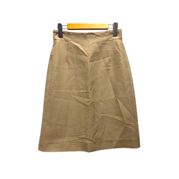 アクリス AKRIS スカート タイト Aライン シルク混 無地 38 ベージュ レディース【ブランド】アクリス AKRIS【表記サイズ】38【実寸サイズ】ウエスト：68cm　ヒップ：45cm　　【素材】綿59%シルク39%ポリアミドナイロ...