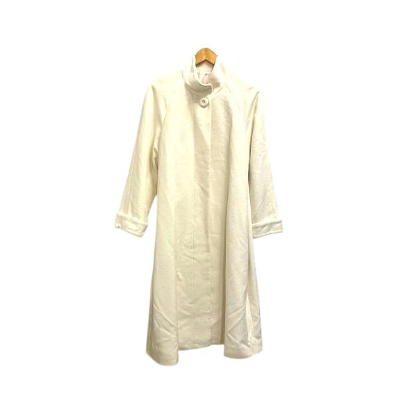 未使用品 スペッチオ SPECCHIO ロングコート アンゴラ混 ウール混 シルク混 無地 42 白 ホワイト レディース【ブランド】スペッチオ SPECCHIO【表記サイズ】42【実寸サイズ】身幅：56cm　着丈：109cm　ゆき丈：74...