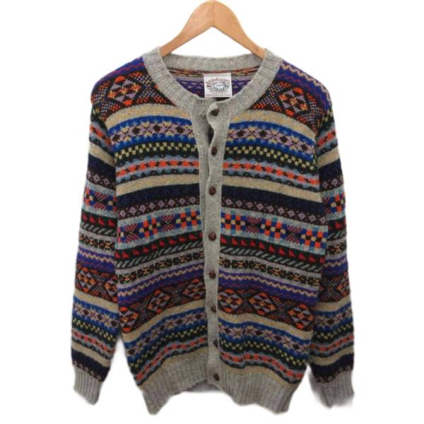 ジャミーソンズ jamieson's クルーネックカーディガン ニット 長袖 フェアアイル柄 総柄 ウール グレー マルチカラー フェアアイル柄【ブランド】ジャミーソンズ jamieson's【表記サイズ】サイズ表記なし(実寸サイズをご参考...