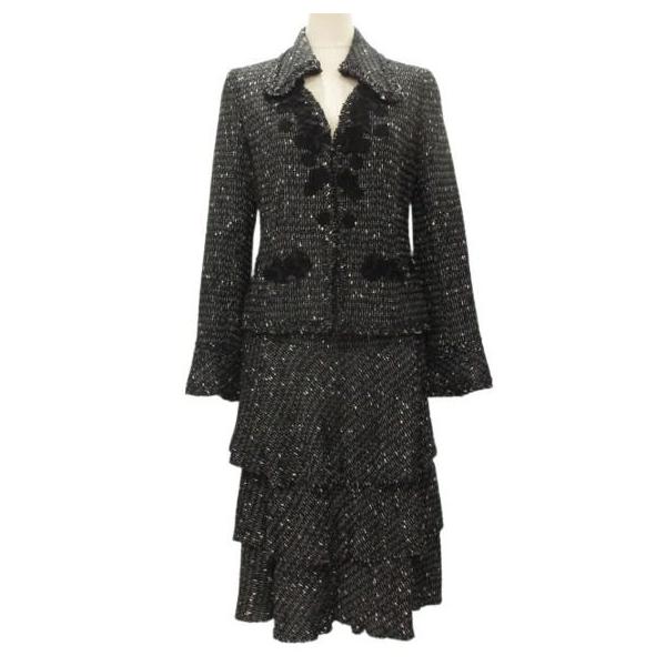 インゲボルグ INGEBORG ツイード セットアップ ジャケット スカート お花モチーフ リボン 9 ブラック 黒 スーツ レディース【ブランド】インゲボルグ INGEBORG【表記サイズ】9【実寸サイズ】ジャケット 肩幅：37cm　ジャ...
