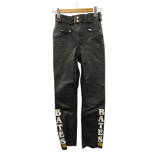 ベイツ BATES レザーパンツ ライディングパンツ バイクウェア ブラック 9 レディース【ブランド】ベイツ BATES【表記サイズ】9【実寸サイズ】ウエスト：約63〜約65cm　もも幅：約22.5cm　裾幅：約17.5cm　股上：約29...