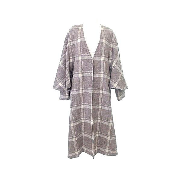 ロフ loaf ロングコート ノーカラー アウター チェック ONE フリー 茶 ブラウン A0526 レディース【ブランド】ロフ loaf【表記サイズ】ONE【実寸サイズ】身幅：54cm　着丈：111.5cm　ゆき丈：80cm　　【素材】...