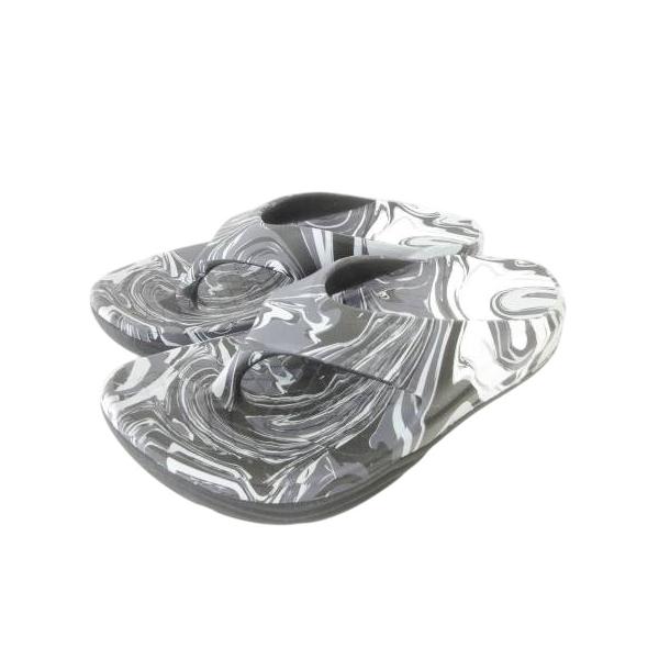 ザノースフェイス THE NORTH FACE 美品 NF52353R リアクティブ フリップ サンダル 総柄 26cm グレー ☆AA★ メンズ【ブランド】ザノースフェイス THE NORTH FACE【表記サイズ】26cmUS8【実寸サ...