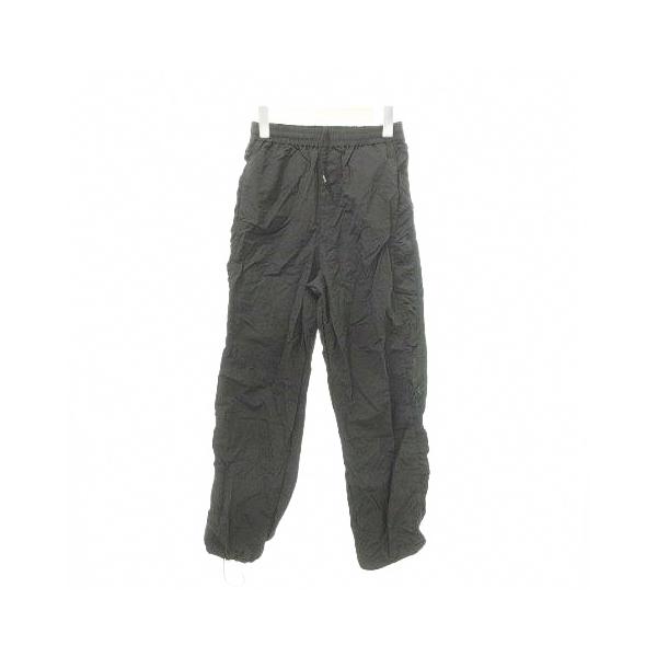 FIELD TRIP 美品 パラシュート パンツ F 黒 ブラック MMT レディース【表記サイズ】F【実寸サイズ】ウエスト：60cm　もも幅：30cm　裾幅：約16cm　股上：30cm　股下：67cm　ゴムウエスト　【素材】ナイロン100...