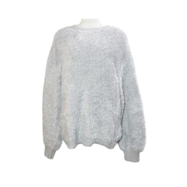 オブリ OBLI 美品 ラメフェザーニット セーター プルオーバー 長袖 厚手 フリーサイズ シルバーカラー /X レディース【ブランド】オブリ OBLI【表記サイズ】F【実寸サイズ】身幅：48cm　着丈：60cm　ゆき丈：82cm　　【素...