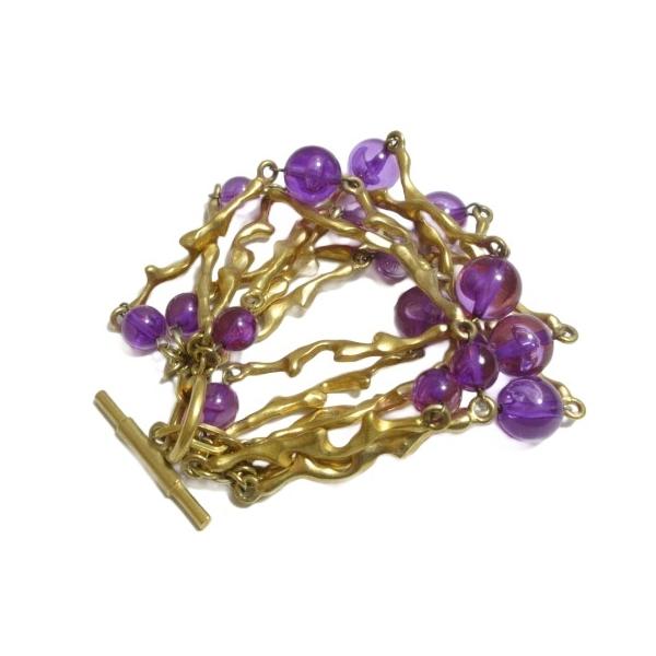 Biche de Bere ビッシュ・ド・ベール ブレスレット ビーズ 7連 ゴールドカラー パープル /X レディース【実寸サイズ】総重量 96.0g　全長 約23cm　【素材】メタル【色】ゴールドカラー　紫 パープル　　・色に関してはこ...