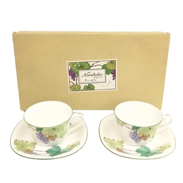 ノリタケ Noritake ニューディケード グレープ ペア カップ＆ソーサー ティーカップ 2客セット 美品 【実寸サイズ】カップ　口径/約9cm　高さ/約6cm　ソーサー　約15cm×15cm　【仕様】ニューディケード グレープ【状態】...