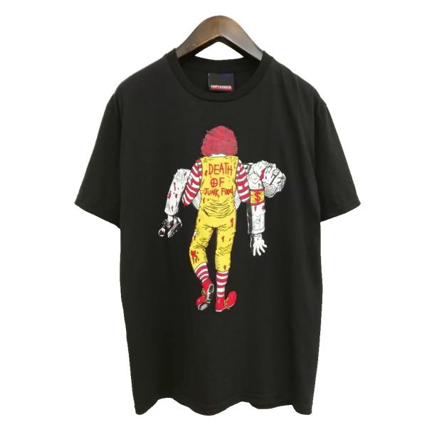 UNFLEDGED Death Of Junk Food プリント Tシャツ 美品 L ブラック メンズ【表記サイズ】L【実寸サイズ】肩幅：48cm　身幅：51cm　着丈：71cm　袖丈：21cm　　【色】ブラック【状態】使用感が少なく、状...