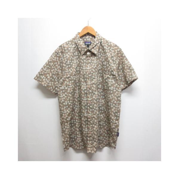パタゴニア Patagonia 美品 ゴー トゥ シャツ 半袖 花柄 L ピンク 52691SP21 メンズ【ブランド】パタゴニア Patagonia【表記サイズ】L【実寸サイズ】肩幅：47cm　身幅：58cm　着丈：76.5cm　袖丈：2...