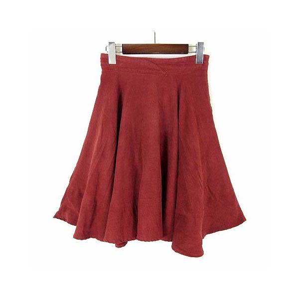 レストローズ LEST ROSE スカート フレア ピーチスキン ひざ丈 M 赤茶 レッドブラウン レディース【表記サイズ】M【実寸サイズ】ウエスト：62cm　ヒップ：110cm　スカート丈：55cm　　【素材】表地 ポリエステル100％　...