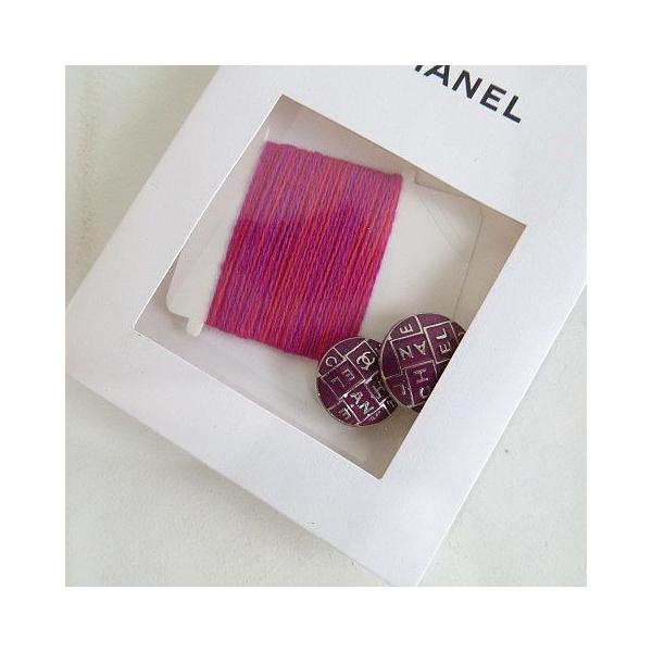 シャネル CHANEL 18B P59733 K07815 MF173 40 補修糸 替えボタン 2個 レディース【ブランド】シャネル CHANEL【実寸サイズ】-　【色】（画像参照）【状態】美品です。この機会に是非。。【ランク】A【自社品...