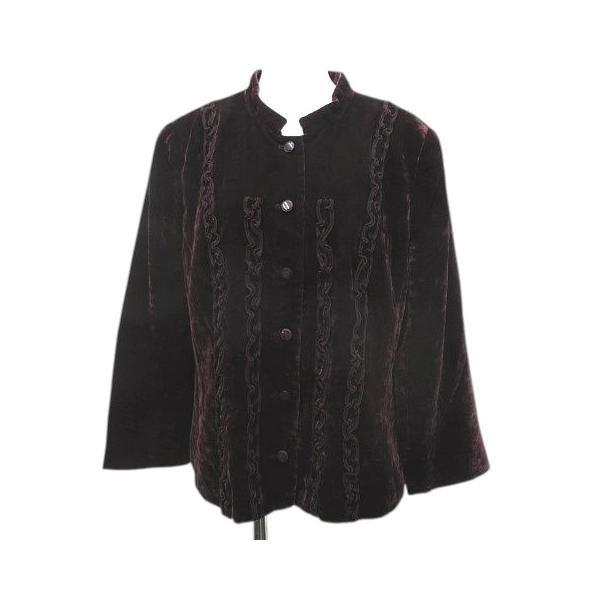 NONA  ベルベット ジャケット 15 ボルドー 無地 フリル 裏地 ボタン 肩パット レディース【表記サイズ】15【実寸サイズ】肩幅：40cm　身幅：55cm　袖丈：53cm　着丈：55cm　　【素材】表地　ポリエステル 100％　別布...