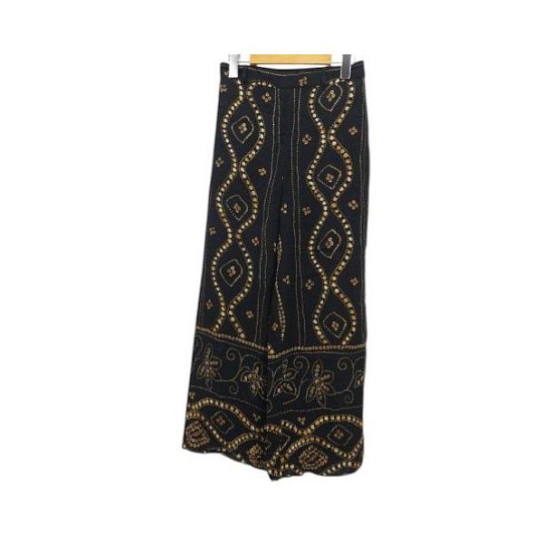マレーラ MARELLA ワイドパンツ 40 黒系 ブラック エスニック柄 薄手 イタリア製 レディース【ブランド】マレーラ MARELLA【表記サイズ】40【実寸サイズ】ウエスト：66cm　もも幅：29cm　裾幅：25cm　股上：26cm...
