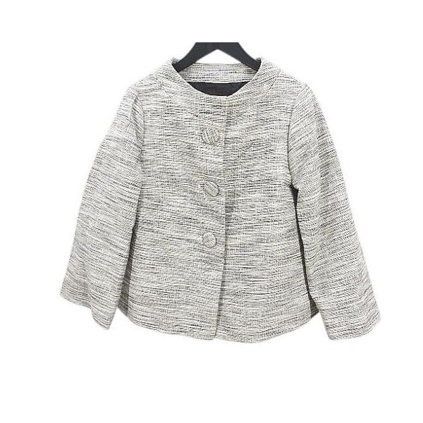 ブギウギ BOOGIE-WOOGIE 七分袖 ジャケット 40 グレー系 ツイード ラメ クルミボタン レディース【表記サイズ】40【実寸サイズ】肩幅：36cm　身幅：47cm　袖丈：49cm　着丈：48cm　　【素材】表地　綿 70％ ポ...
