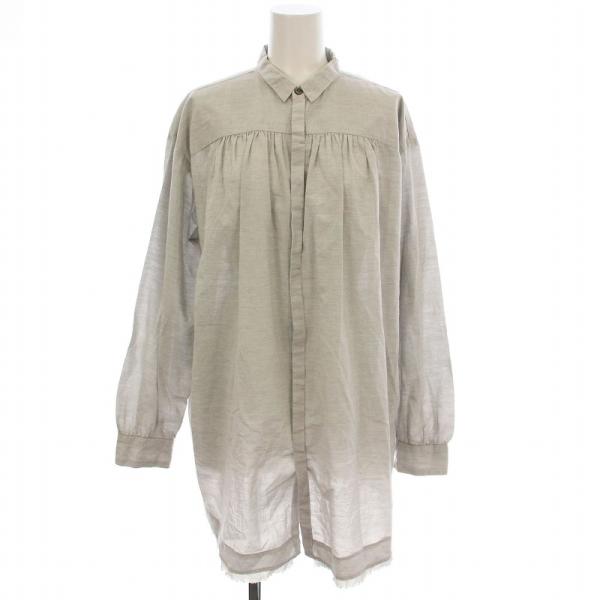 パドカレ pas de calais ウール混 シャツ ブラウス MP-1912 長袖 比翼ボタン 36 ライトグレー【ブランド】パドカレ pas de calais【表記サイズ】36【実寸サイズ】肩幅：46cm　身幅：58cm　袖丈：55...