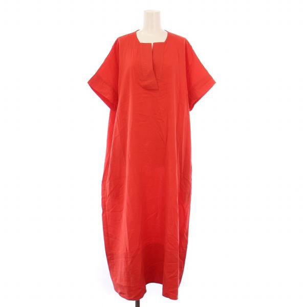 プレインピープル PLAIN PEOPLE BRIGHT KERSEY ブライトカージーワンピース フレア ミモレ ロング 半袖 スキッパー 無地 3 赤【ブランド】プレインピープル PLAIN PEOPLE【表記サイズ】3【実寸サイズ】身...