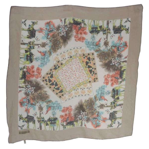 アメリヴィンテージ Ameri VINTAGE スカーフ 総柄 アイボリー ベージュ /YO10 レディース【ブランド】アメリヴィンテージ Ameri VINTAGE【実寸サイズ】タテ約68cm×ヨコ約68cm　【素材】ポリエステル【色】ア...