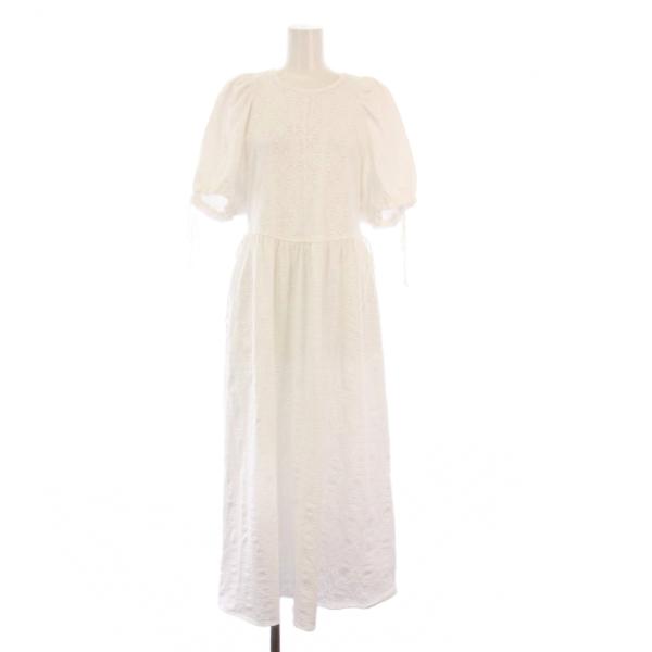 未使用品 フェティコ fetico 24SS LACE JACQUARD PUFF-SLEEVE DRESS レースジャガードパフスリーブワンピース ロング 半袖 1 白【表記サイズ】1【実寸サイズ】身幅：40cm　着丈：115cm　ゆき丈...