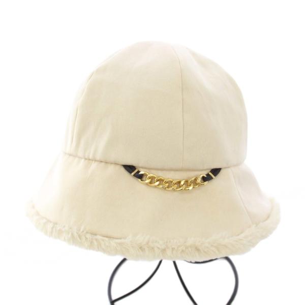 カシラ CA4LA TYROL バケットハット バケハ 帽子 チェーン 装飾 ベージュ /BB レディース【ブランド】カシラ CA4LA【実寸サイズ】つば：7cm　頭周り：64cm　　【素材】アセテート ポリエステル　つば裏 ポリエステル　...