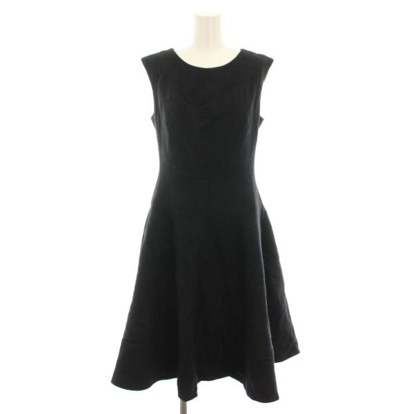 アベニールエトワール Aveniretoile ワンピース ひざ丈 ノースリーブ フレア ラインストーン ロゴチャーム 38 黒 R931-006 レディース【ブランド】アベニールエトワール Aveniretoile【表記サイズ】38【実寸...