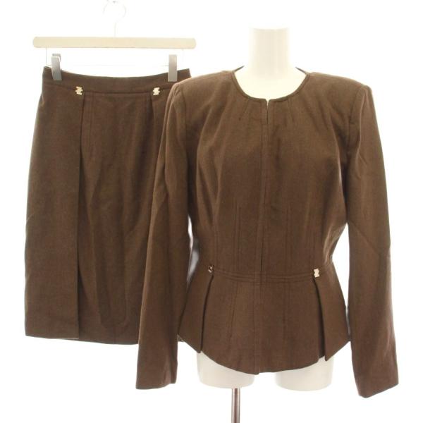 エリザベッタ フランキ ELISABETTA FRANCHI スーツ セットアップ 上下 ノーカラージャケット スカート ひざ丈 フレア 42 茶 レディース【表記サイズ】42【実寸サイズ】ジャケット 肩幅：約39cm　ジャケット 身幅：約...