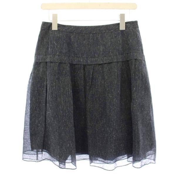 ルネ Rene フレアスカート 38 紺 ネイビー ひざ丈 ストライプ柄 シアー素材重ね 絹 シルク /HN レディース【ブランド】ルネ Rene【表記サイズ】38【実寸サイズ】ウエスト：72cm　ヒップ：100cm　スカート丈：53cm　...