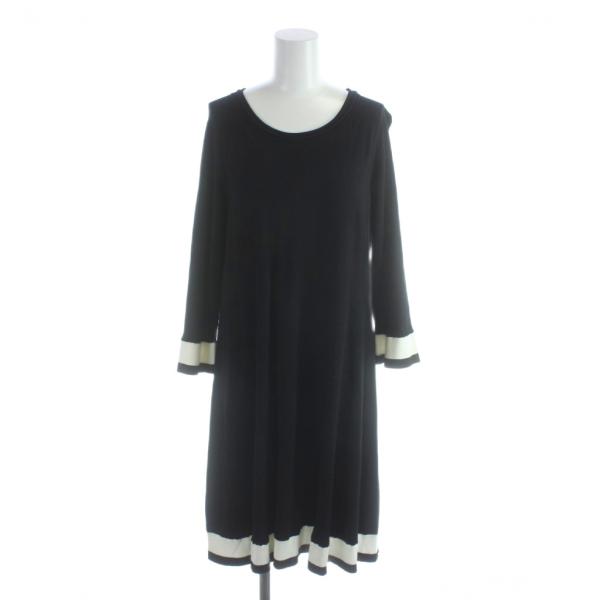 ツインセット TWINSET ニットワンピース M 黒 ブラック 白 ホワイト /AP レディース【表記サイズ】M【実寸サイズ】肩幅：約37cm　身幅：約42cm　着丈：約88cm　袖丈：約46cm　　【素材】本体　レーヨン　ポリエステル【...