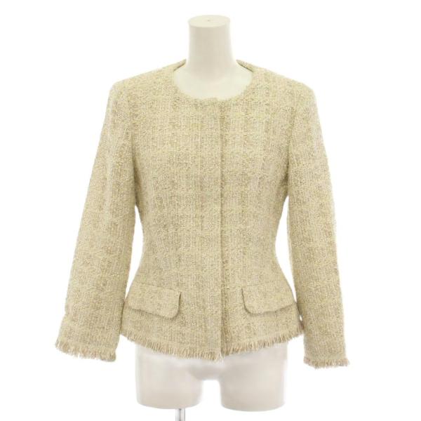 エスカーダ ESCADA ノーカラージャケット 34 ツィード アイボリー /LP レディース【ブランド】エスカーダ ESCADA【表記サイズ】34【実寸サイズ】肩幅：36cm　身幅：42cm　袖丈：50cm　着丈：53cm　　【素材】ポリ...