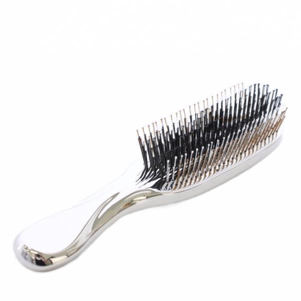 未使用品 メデュラ MEDULLA スカルプリフトブラシ ヘアブラシ シルバー /TK レディース【実寸サイズ】長さ×幅　18.5×3.5cm　【色】シルバー【状態】タグはありませんが、新品同様の商品です。　上部に若干の擦れがあります。　　...