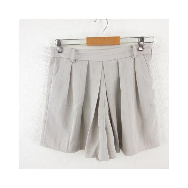 ジルスチュアート JILL STUART ショートパンツ キュロット ピンストライプ グレー M *E625 レディース【ブランド】ジルスチュアート JILL STUART【表記サイズ】Mウエスト63 ヒップ89【実寸サイズ】ウエスト：70...