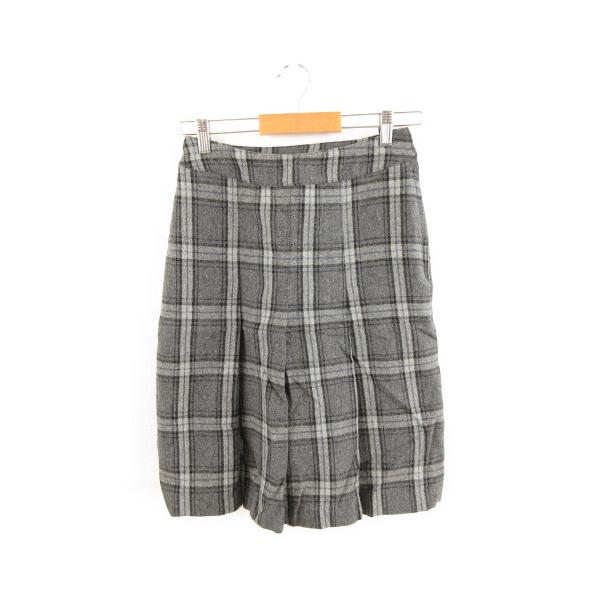 ケティ KETTY NEMI ひざ丈スカート プリーツ チェック グレー 黒 M *A546 レディース【ブランド】ケティ KETTY【表記サイズ】M【実寸サイズ】ウエスト：62cm　ヒップ：90cm　スカート丈：57cm　　【素材】表 毛...