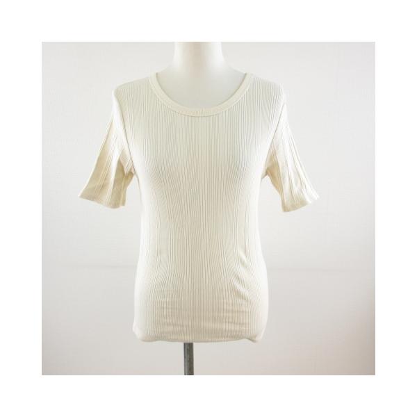 ユニクロ UNIQLO カットソー 五分袖 リブ ベージュ M *T672 レディース【ブランド】ユニクロ UNIQLO【表記サイズ】M【実寸サイズ】肩幅：33cm　身幅：38cm　着丈：55.5cm　袖丈：22.5cm　　【素材】綿96%...