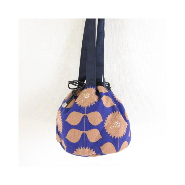 スタディオクリップ Studio Clip MAISON BLANCHE 巾着肩掛けバッグ 花柄 紺 茶 *T132 レディース【ブランド】スタディオクリップ Studio Clip【実寸サイズ】持ち手の長さ：69cm　ヨコ：23cm　タテ...