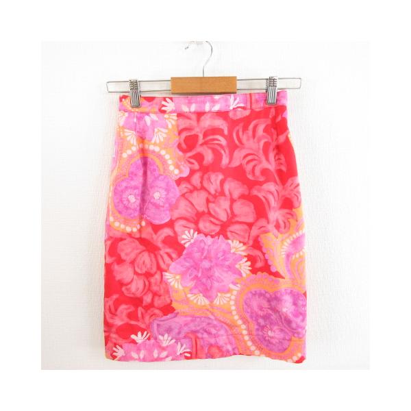 ジェニー GENNY ひざ丈スカート タイト 総柄 赤 ピンク *A304 レディース【ブランド】ジェニー GENNY【表記サイズ】サイズ表記はございません【実寸サイズ】ウエスト：60cm　ヒップ：86cm　スカート丈：51cm　　【素材】...