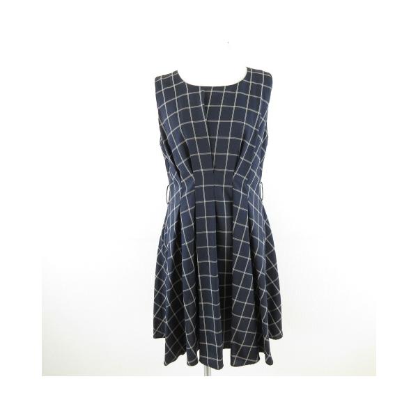 ラグアウト RagOut ノースリーブワンピース ひざ丈 チェック 紺 白 M *A392 レディース【表記サイズ】Mバスト 79-87身長 154-162【実寸サイズ】肩幅：34cm　身幅：44cm　袖丈：0cm　総丈：84cm　　【素材...