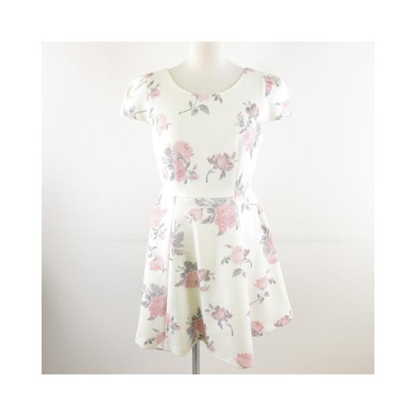 セシルマクビー CECIL McBEE ミニワンピース キャップスリーブ 花柄 オフホワイト ピンク M *A779 レディース【ブランド】セシルマクビー CECIL McBEE【表記サイズ】M 【実寸サイズ】肩幅：36cm　身幅：42cm...
