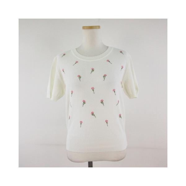 ホワイトイタリヤード WHITE ITARIYAD ニット セーター 半袖 刺繍 花柄 オフホワイト 白 *T828 レディース【ブランド】ホワイトイタリヤード WHITE ITARIYAD【表記サイズ】表記はございませんが、M-L相当だと...