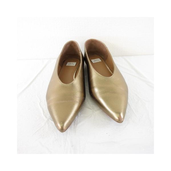 ミオノティス MIO NOTIS ポインテッドトゥフラットシューズ ゴールド 38 *A265 レディース【表記サイズ】38（日本サイズ24cm程度）【実寸サイズ】ヒールの高さ：1cm　最大幅：8cm　　【素材】本革【色】ゴールド【状態】甲...