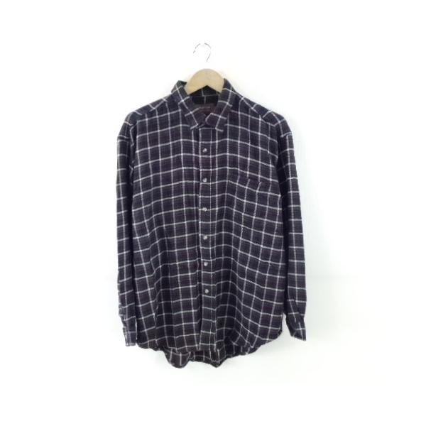 Ralph Eton シャツ 長袖 チェック 紺 赤 LL *T850 メンズ【表記サイズ】LL【実寸サイズ】肩幅：52cm　身幅：62cm　着丈：83cm　袖丈：58cm　　【素材】アクリル100%【色】紺×赤×オフホワイト 白【状態】使...