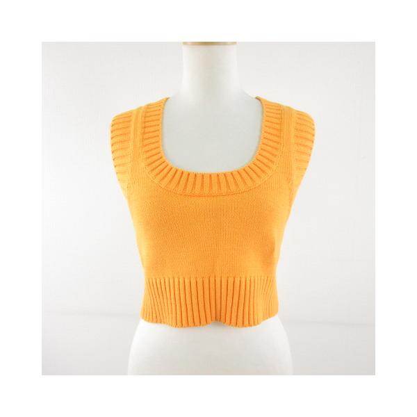 superdown ベスト ノースリーブニット ショート丈 オレンジ S *T781 レディース【表記サイズ】S【実寸サイズ】身幅：38cm　着丈：39cm　　【素材】アクリル50% ポリエステル50%【色】オレンジ【状態】使用感が少なく、...
