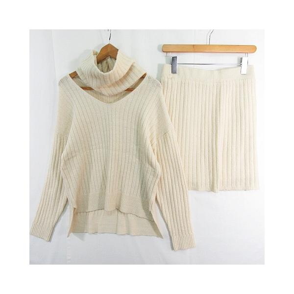 ヘザー Heather リブニット セットアップ セーター Vネック 長袖 スカート 膝丈 ネックウォーマー スヌード ストレッチ F アイボリー kz12717 レディース【ブランド】ヘザー Heather【表記サイズ】F【実寸サイズ】ジ...