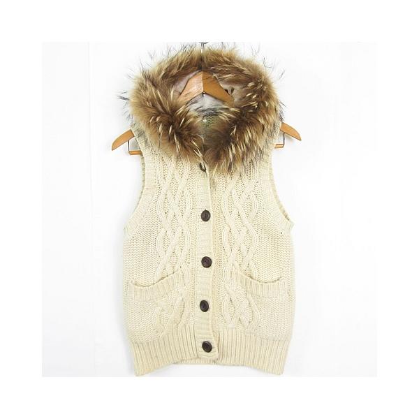 ジェイカレント JEY CURRENT ニット ベスト 裏起毛 フード付き 毛 ラクーンファー Ｆ ライトベージュ ケーブル編み kz14104 レディース【表記サイズ】F【実寸サイズ】身幅：39cm　着丈：55cm　　【素材】毛80% ナ...