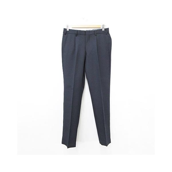 未使用品 FELLOWS パンツ スラックス ロング ストレート タック 紺 ネイビー 73 メンズ【表記サイズ】73【実寸サイズ】ウエスト：76cm　もも幅：30cm　裾幅：20cm　股上：29cm　股下：74cm　　【素材】表地 ポリエ...