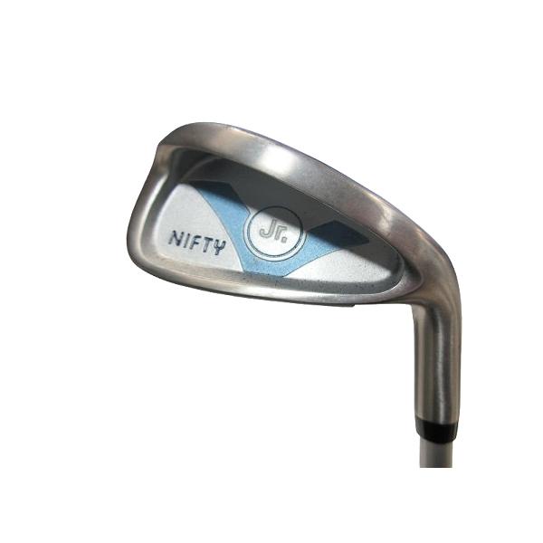 NIFTY ニフティ ジュニア キッズ ゴルフ ウェッジ 7 QQQ キッズ【実寸サイズ】クラブ長さ 74cm　【状態】使用による小傷などが散見されますが、大きなダメージや目立った汚れも無くまだまだご愛用いただけるかと思います。　【ランク】...