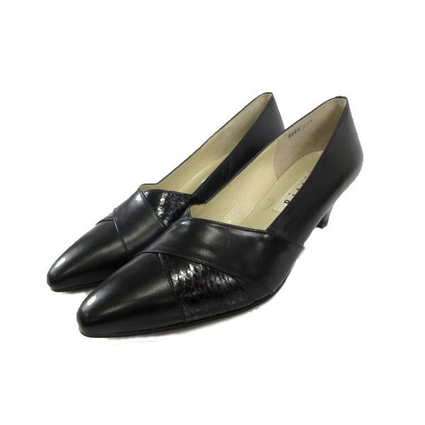 未使用品 ピッティ Pitti パンプス ポインテッドトゥ パイソン型押しエナメル切替え 日本製 レザー ブラック 黒 23.5E レディース【表記サイズ】23.5E【実寸サイズ】ヒールの高さ：約5cm　最大幅：約8cm　※実寸サイズに関し...