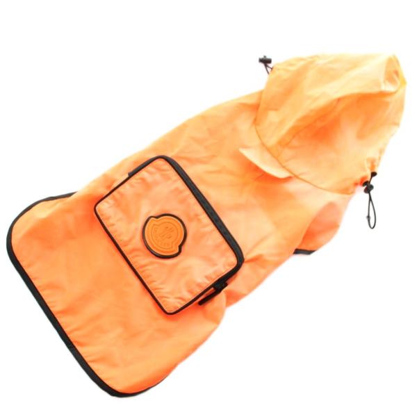 MONCLER MANTELLA 小型犬用マント レインコート ドックウェア ナイロン フード ロゴ ワッペン 1 オレンジ F209O3G60600 54155【ブランド】モンクレール MONCLER【表記サイズ】1【実寸サイズ】-　【素...