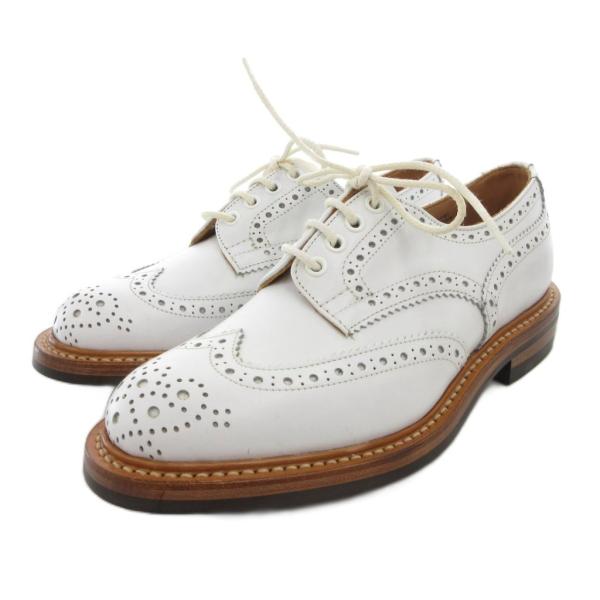 未使用品 トリッカーズ TRICKER'S BOURTON ウィングチップ レザーシューズ 革靴 ビジネス 6.5 白 ホワイト レースアップ【ブランド】トリッカーズ TRICKER'S【表記サイズ】6.5【実寸サイズ】ヒールの高さ：3cm...