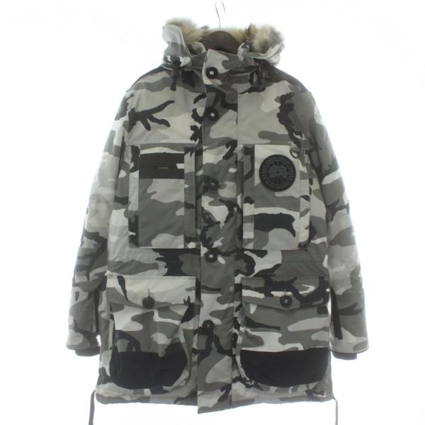 CANADA GOOSE Macculloch Parka ダウンジャケット アウター 毛皮 コヨーテ フード 迷彩柄 ロゴ ワッペン M グレー 黒 白 9512MB【ブランド】カナダグース CANADA GOOSE【表記サイズ】M【実寸...